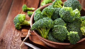 Is Broccoli Good for Acid Reflux? What Research Shows - Wipeout Reflux
