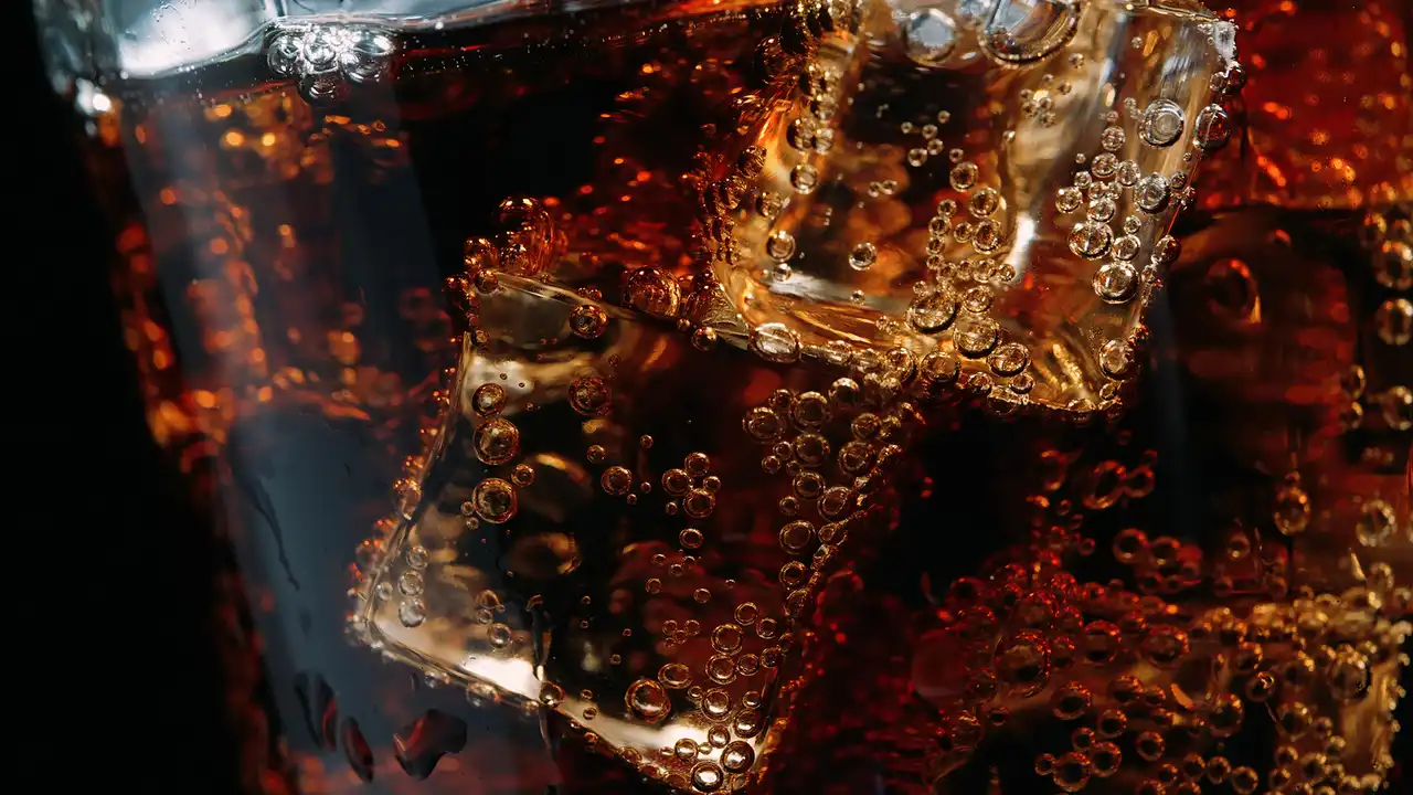 Is Coke Good for Acid Reflux? - Wipeout Reflux